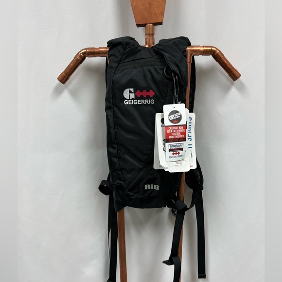 Geigerrig | Bags | Nwt Geigerrig The Rig Black G3 Pressurized Hydration ...